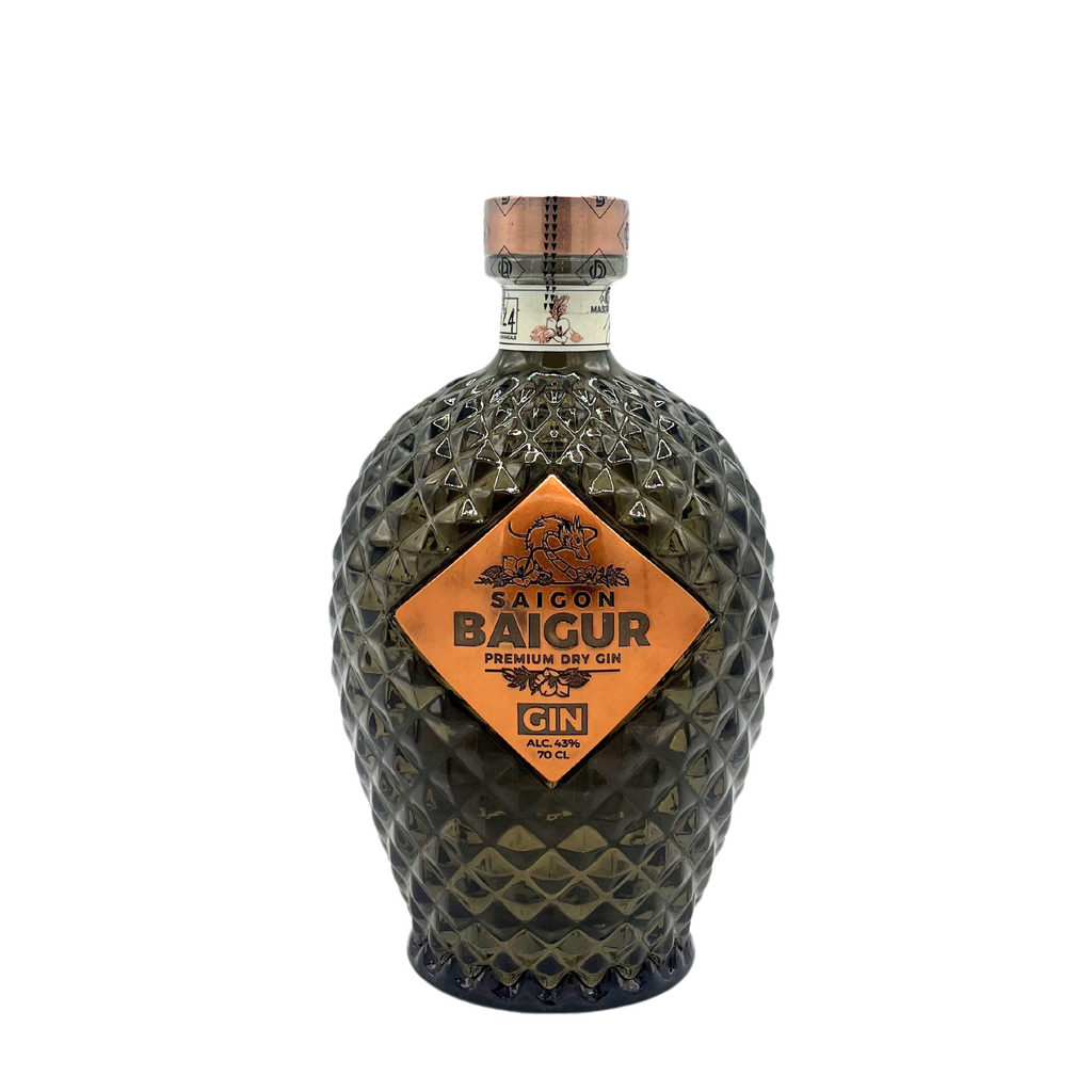 Saigon Baigur Gin – Moonshine and Fuggles